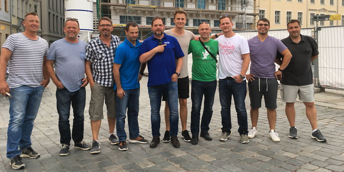 wavin | 30° Shop Merchandise | Fanartikel, Albumboxen und mehr.